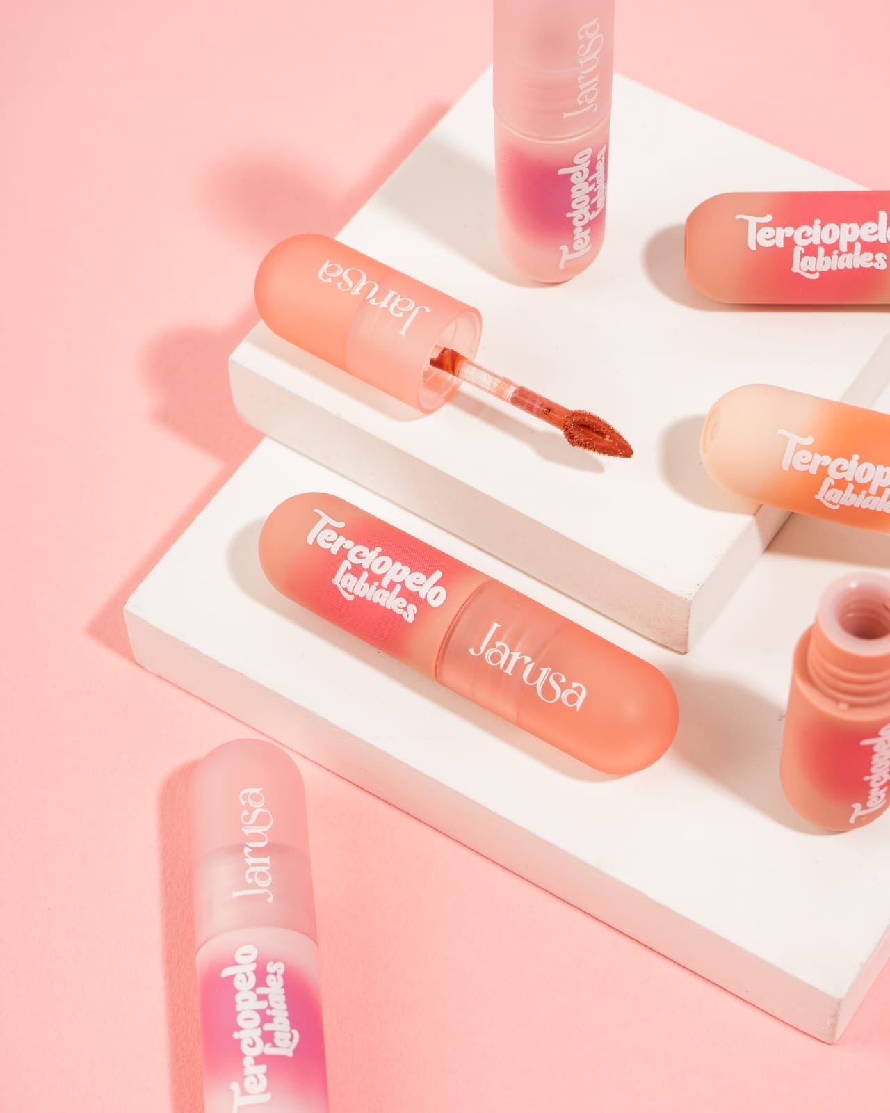 LABIALES LÍQUIDOS – MOONSUNCOSMETICS